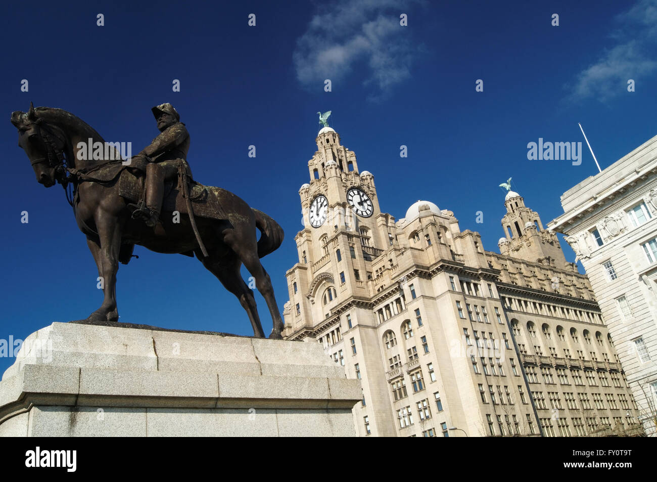 Statue king edward vii liver building hi-res stock photography and ...