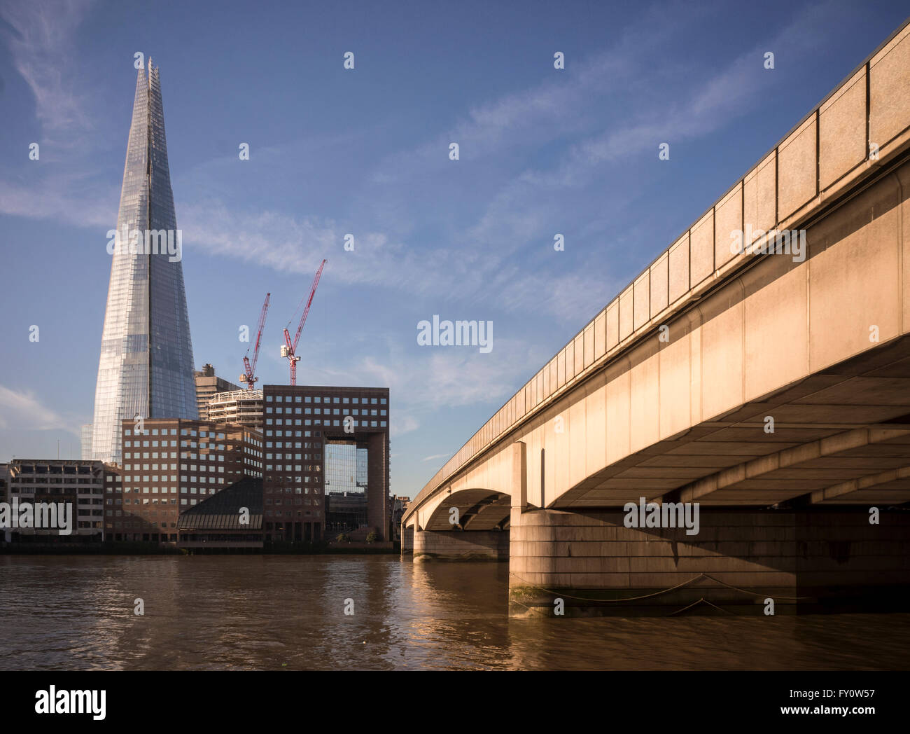 Shard london renzo piano hi-res stock photography and images - Alamy