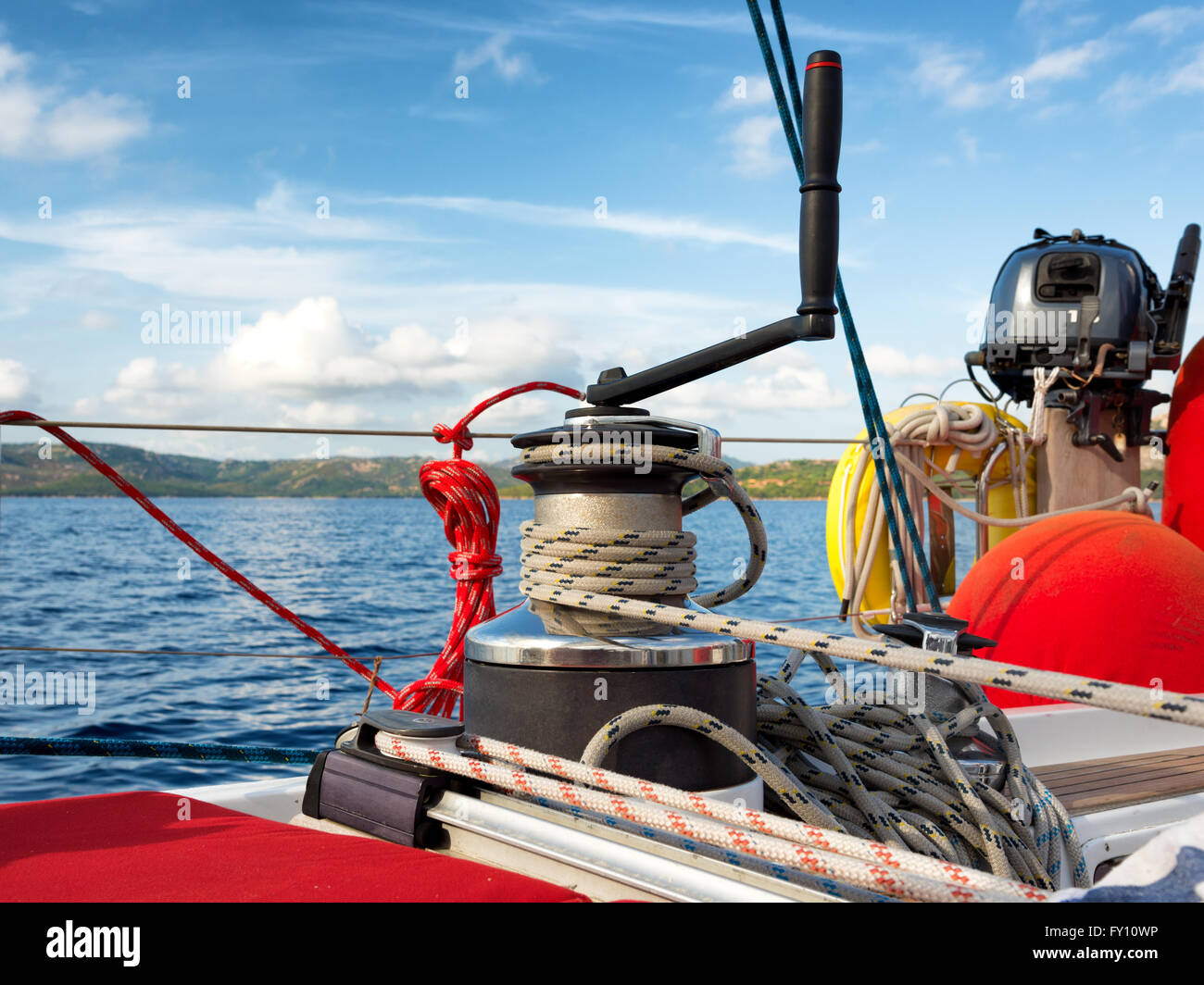 cruising, winch on a sailing boat Stock Photo - Alamy