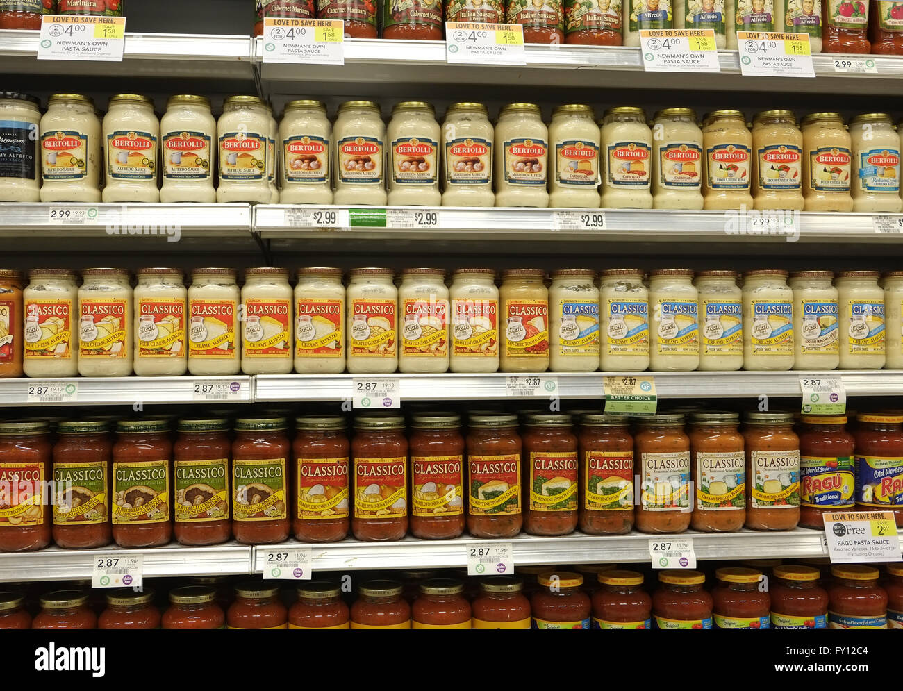 Sauces supermarket hi-res stock photography and images - Alamy