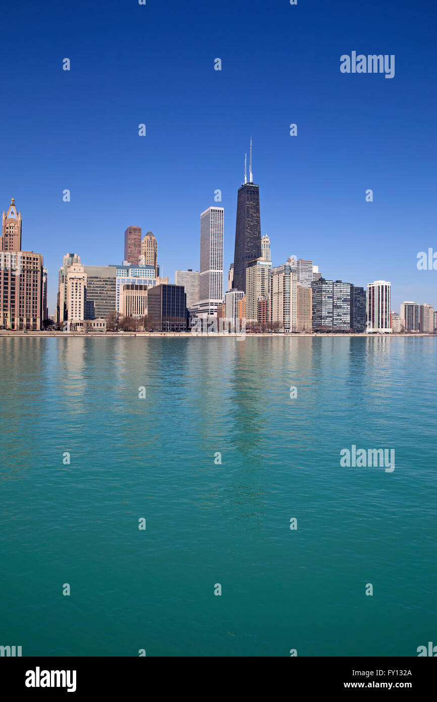 Chicago canal lake michigan hi-res stock photography and images - Alamy