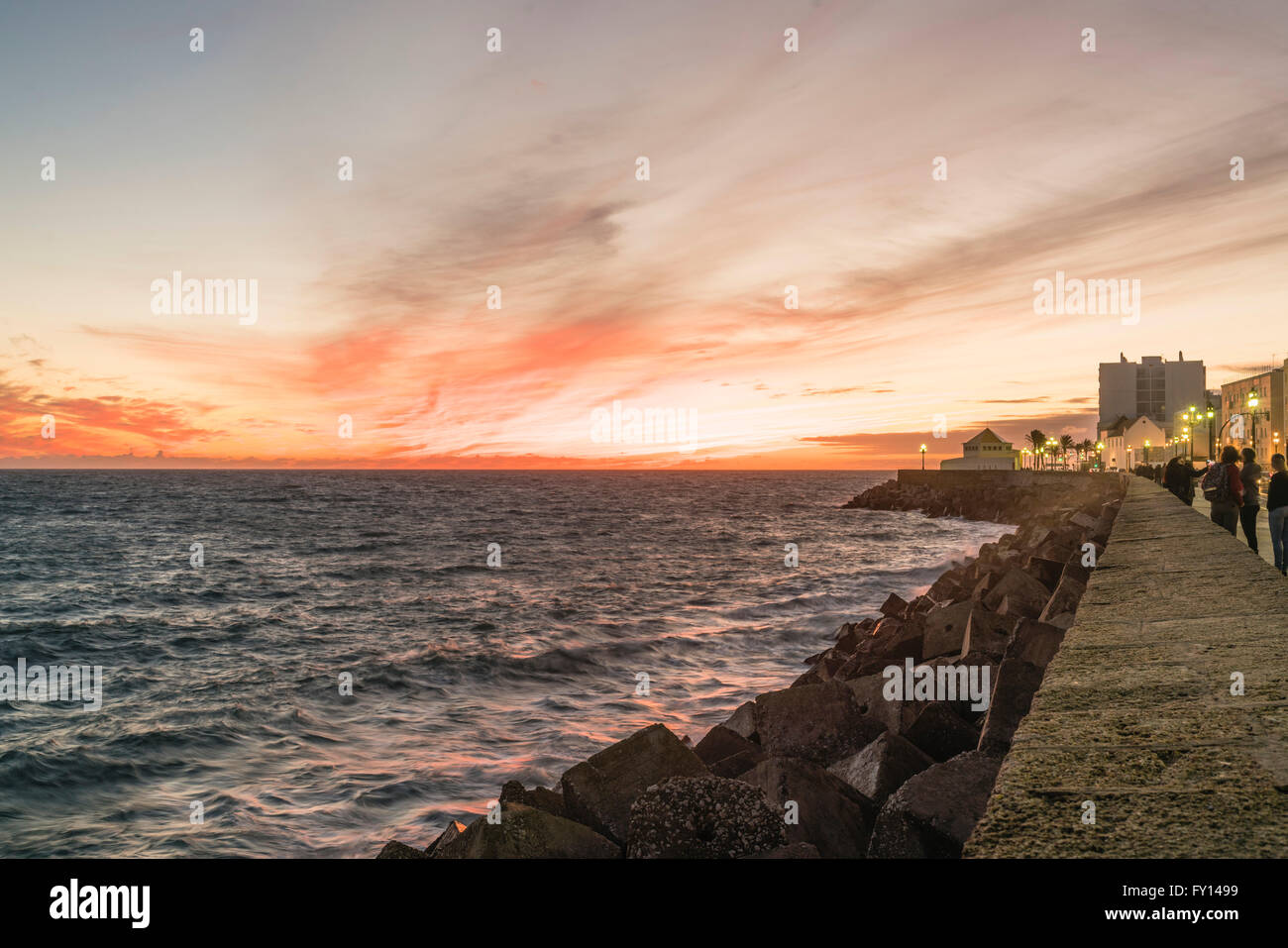 Scenic ocean promenade in europe hi-res stock photography and images ...