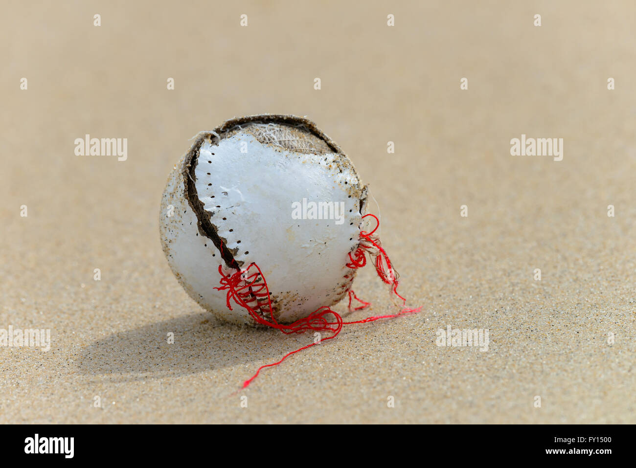 Cracked ball hi-res stock photography and images - Alamy