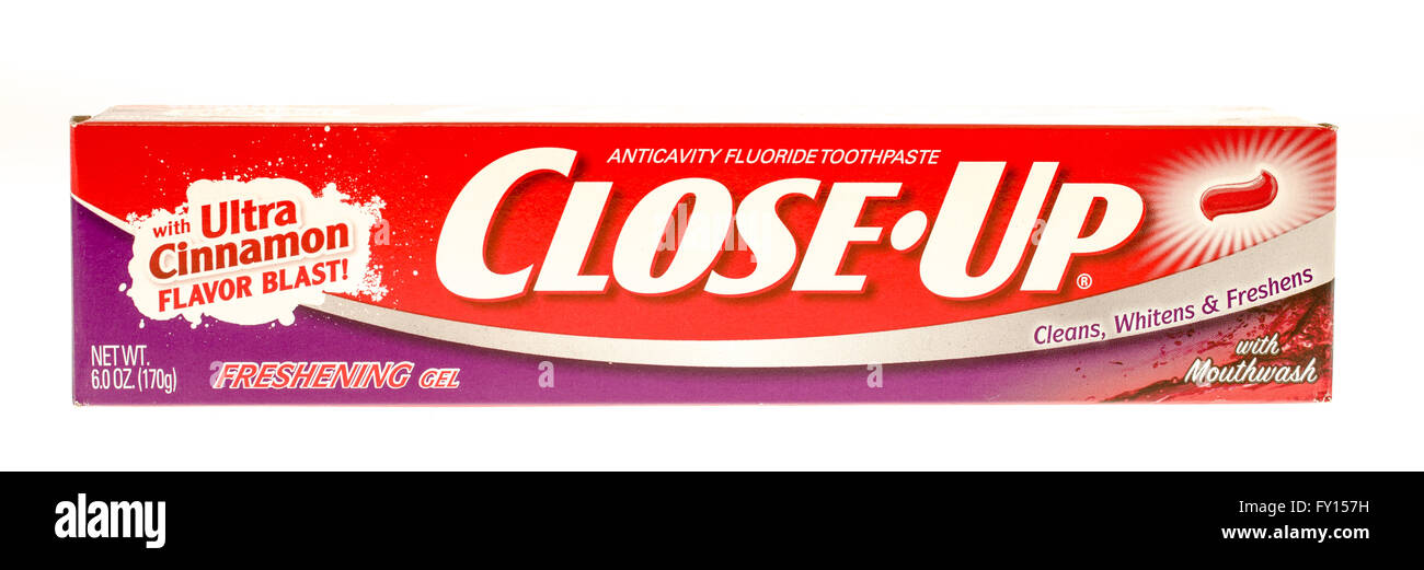 Close Up Toothpaste Logo