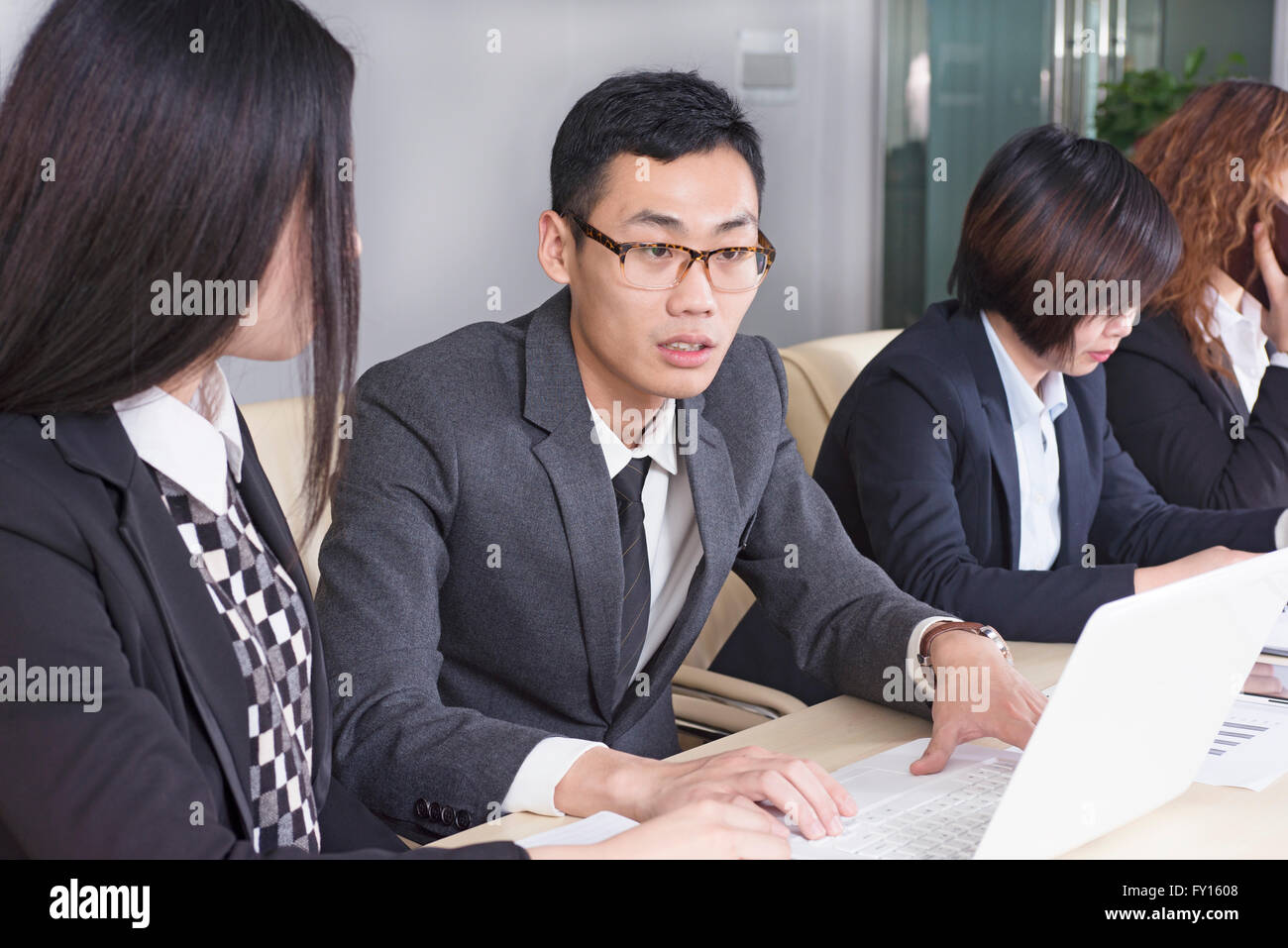 Planning pointing hi-res stock photography and images - Alamy