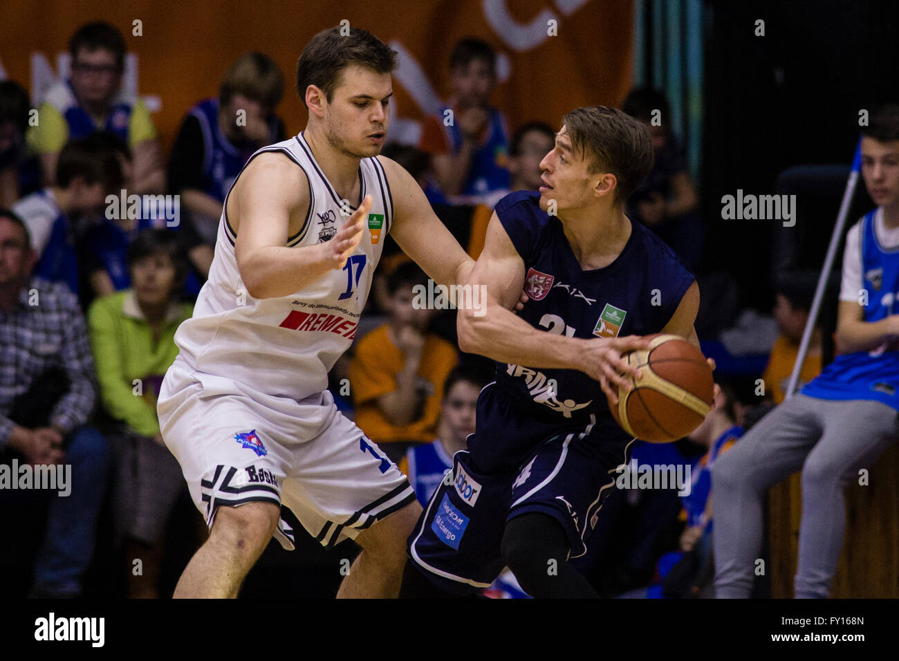 Jaromir Bohacik, Simon Jezek, basketball, Kooperativa NBL Stock Photo ...