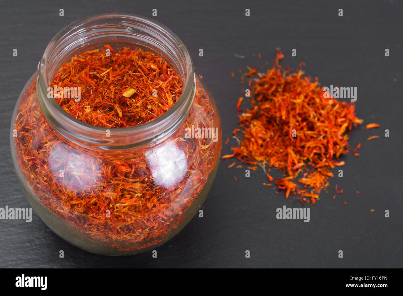 Seasoning for cooking healthy food: Saffron Stock Photo - Alamy