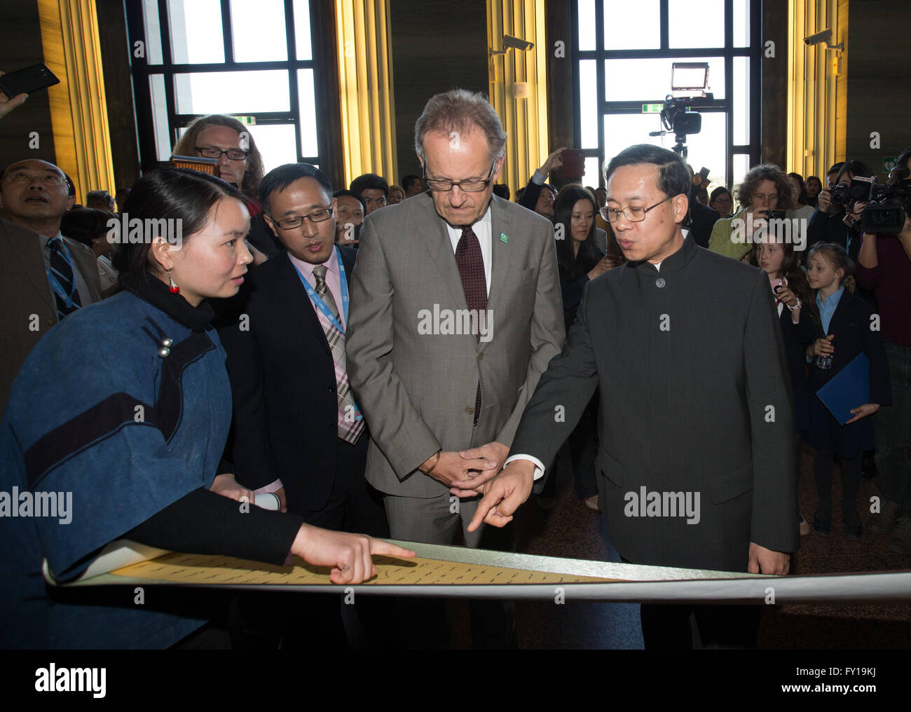 Geneva, Switzerland. 19th April, 2016. Hu Xin (L), inheritor of "Nv shu ...