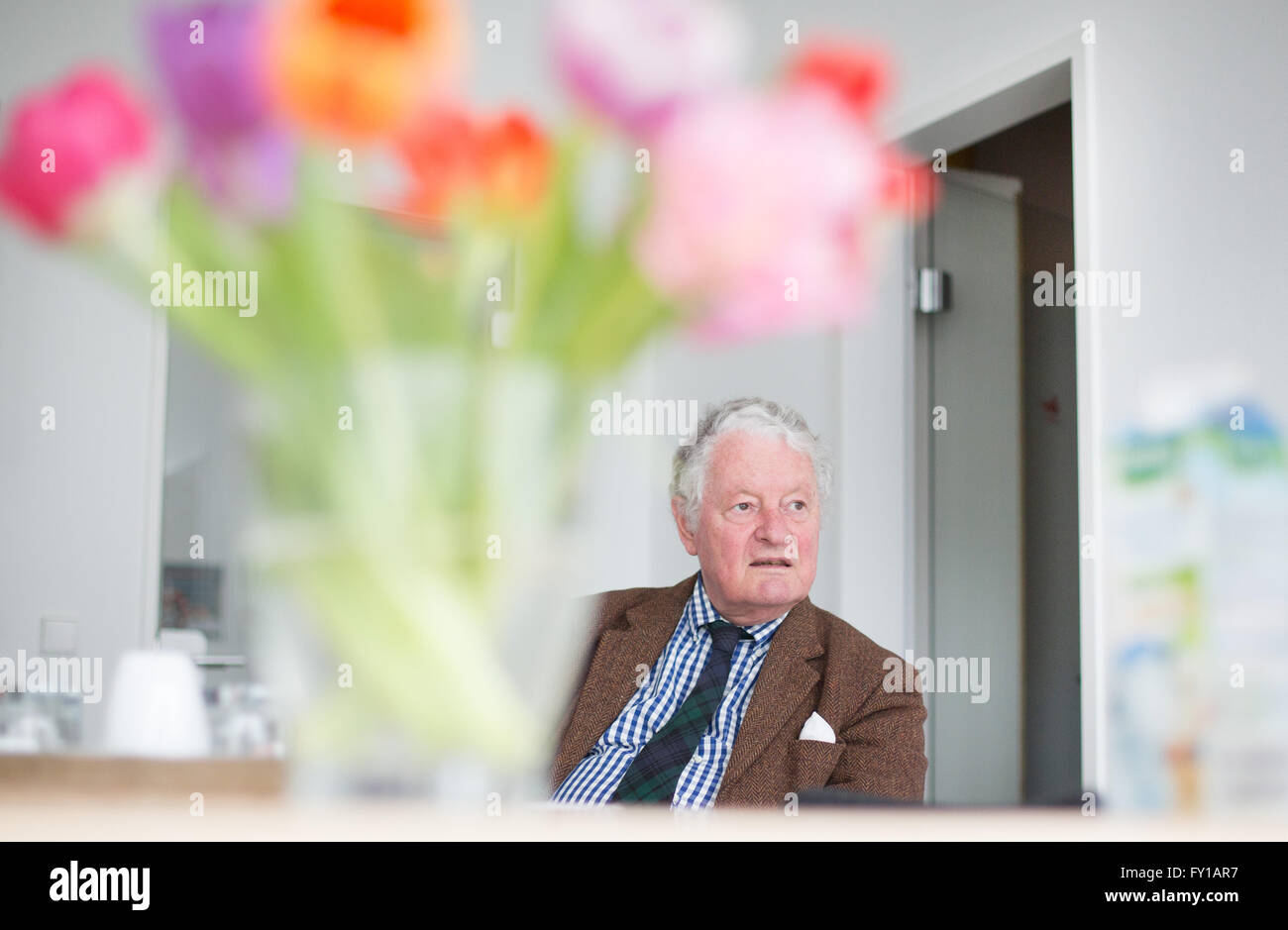 Hamburg, Germany. 7th Apr, 2016. Royalty expert Rolf Seelmann-Eggebert ...