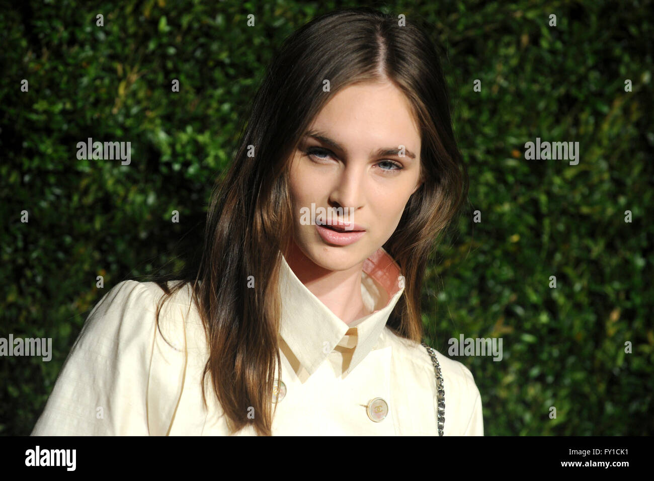 Laura love hi-res stock photography and images - Alamy