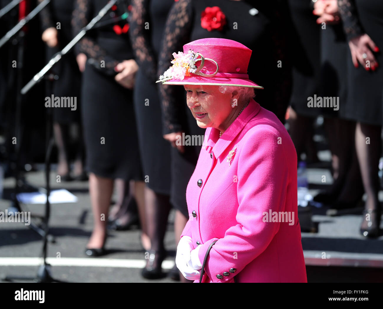 Queen elizabeth delivery office hi-res stock photography and images - Alamy
