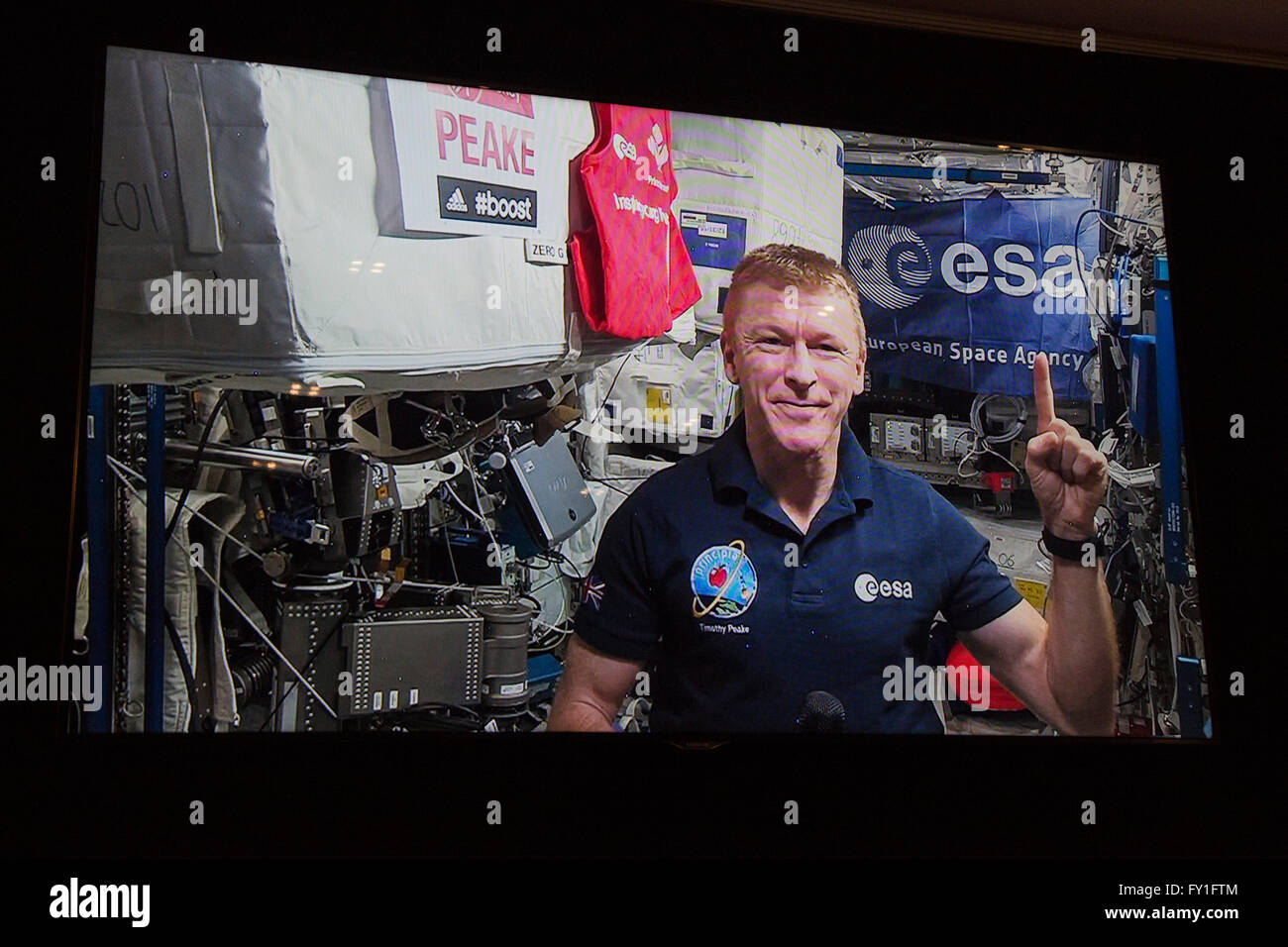 Tim peake international space station hi-res stock photography and ...