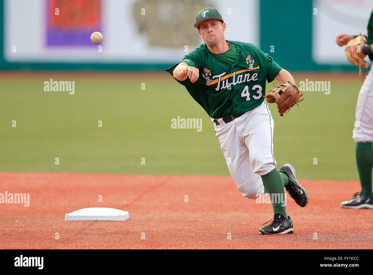 APR 19, 2016 - Tulane infielder Matt Braud #43 makes a throw to 1st ...