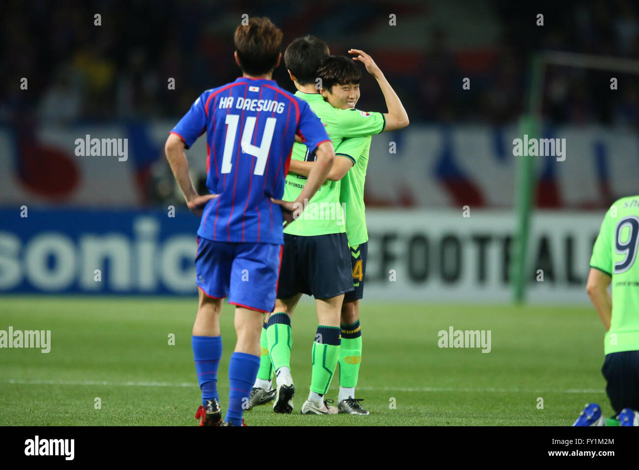 Tokyo Stadium, Tokyo, Japan. 20th Apr, 2016. Jang Yunho (Jeonbuk ...