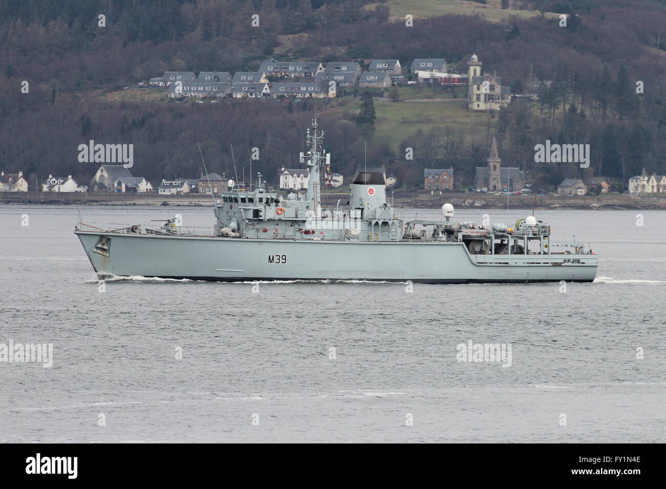 HMS Hurworth (M39), a Hunt-class minehunter of the Royal Navy, departs ...