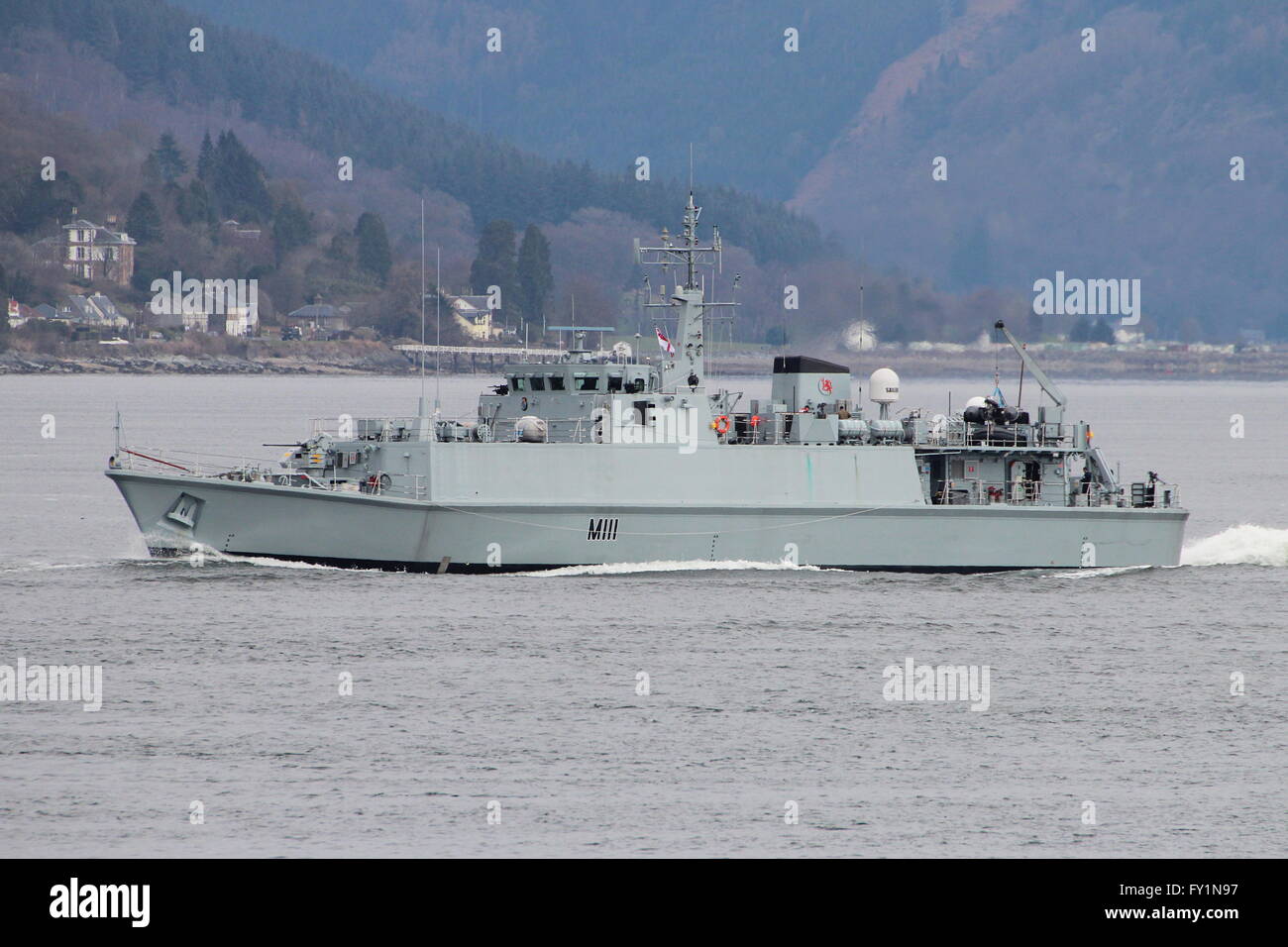 HMS Blyth (M111), a Sandown-class minehunter of the Royal Navy, departs ...