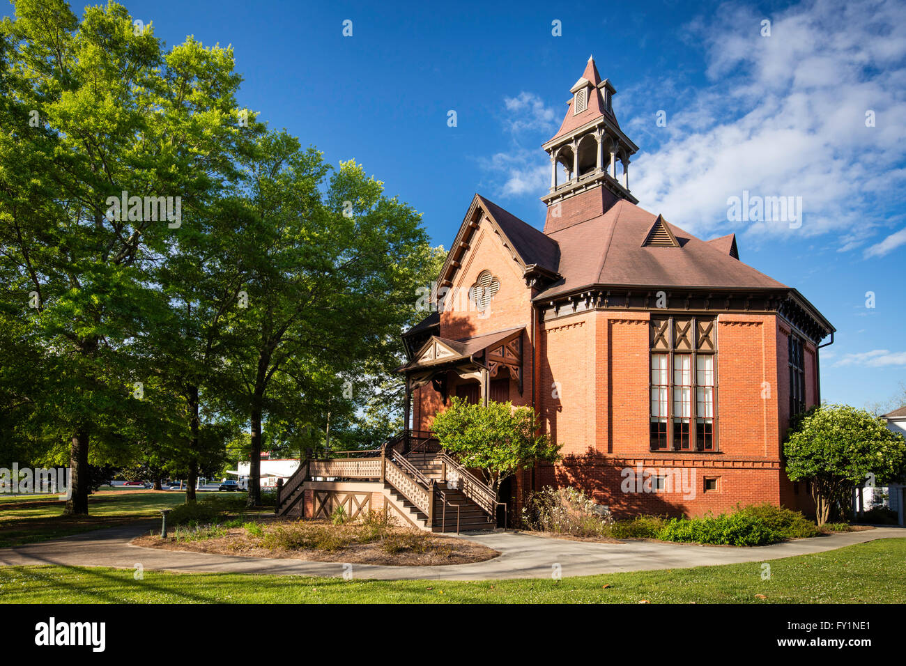 Octagon chapel hi-res stock photography and images - Alamy