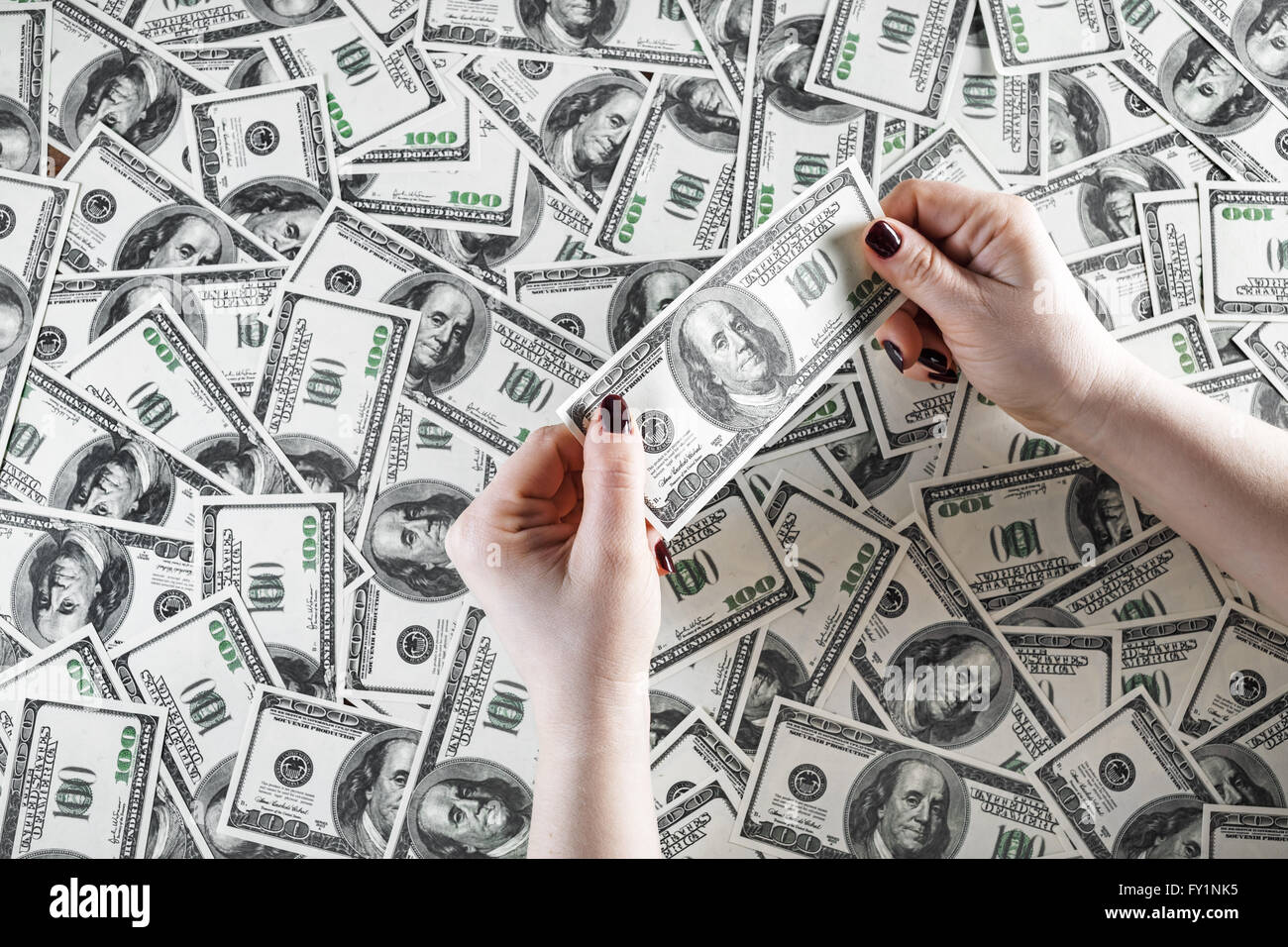 Authenticity of money hi-res stock photography and images - Alamy