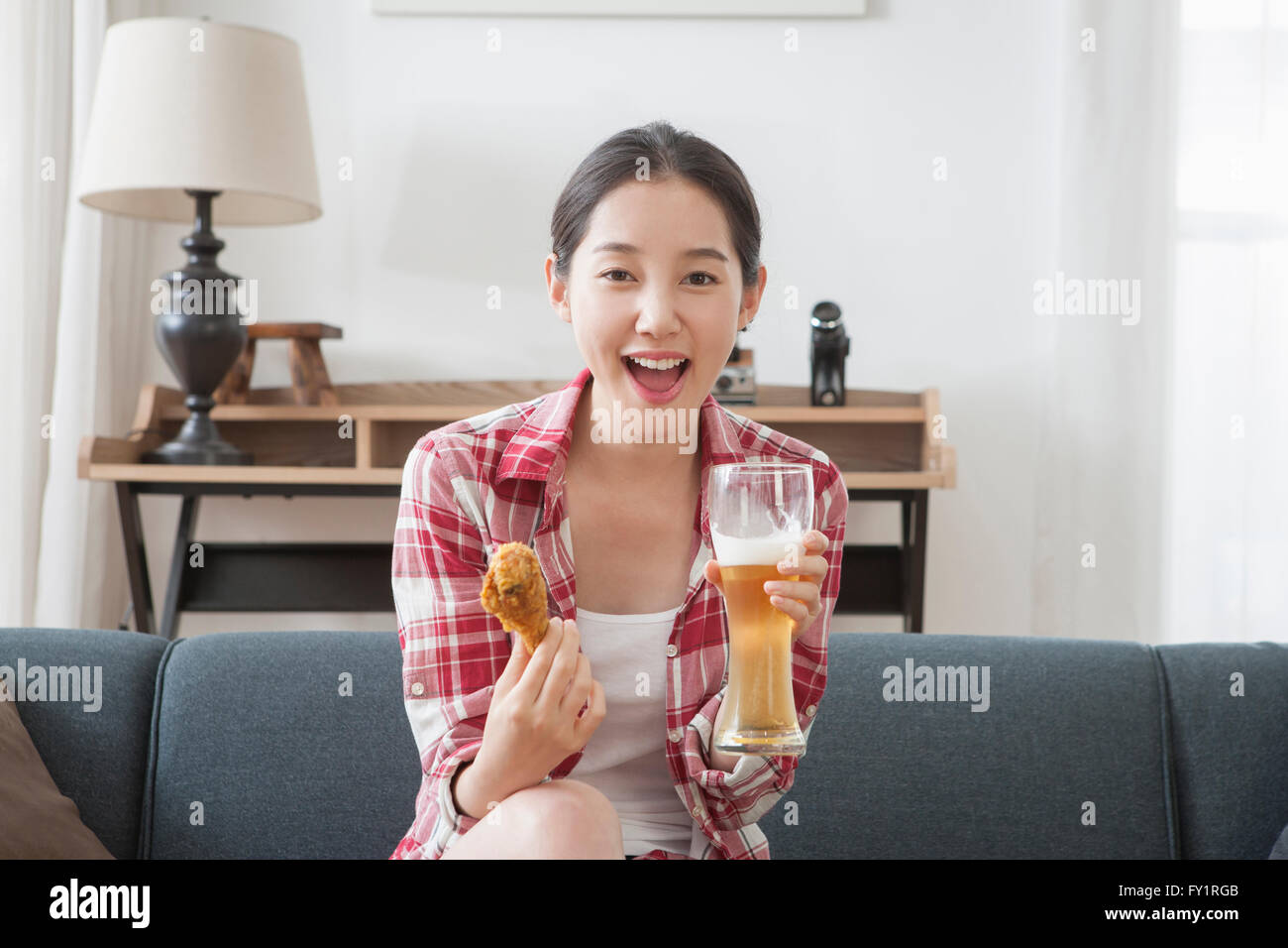 Woman fried chicken portrait hi-res stock photography and images - Alamy