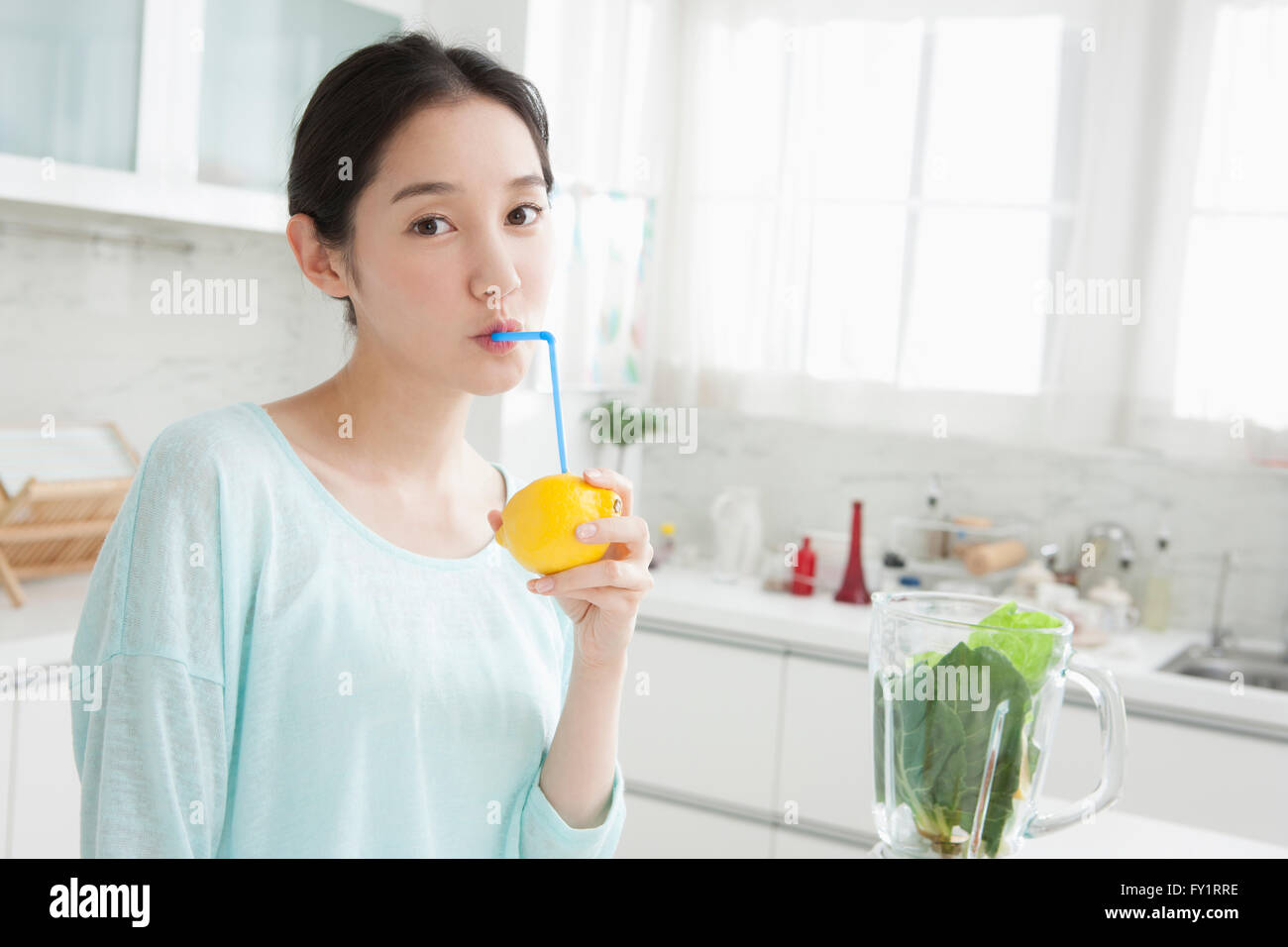 Drinking lemon juice hi-res stock photography and images - Alamy