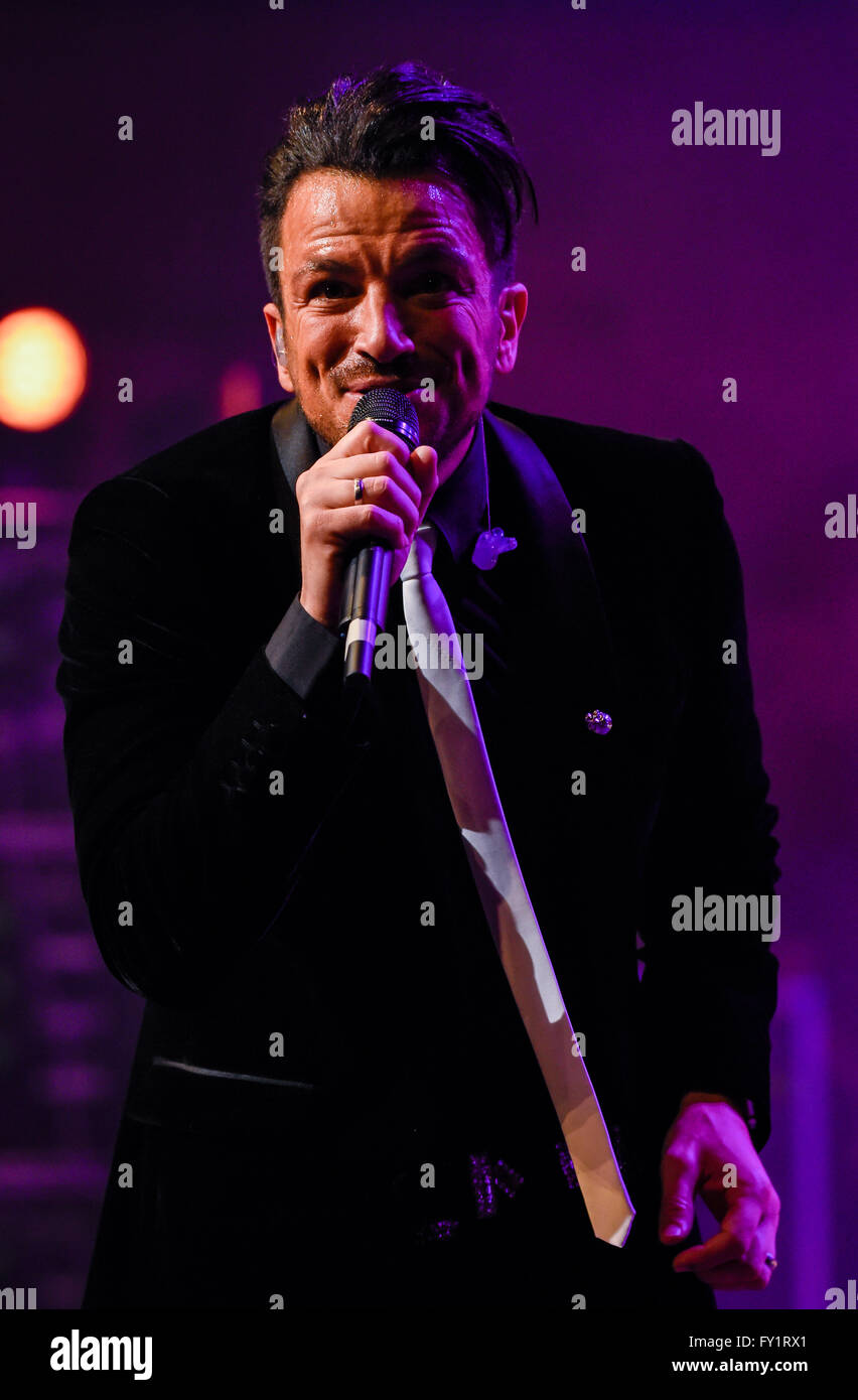 Peter Andre performs live in Birmingham on his 'Come Swing With Me ...
