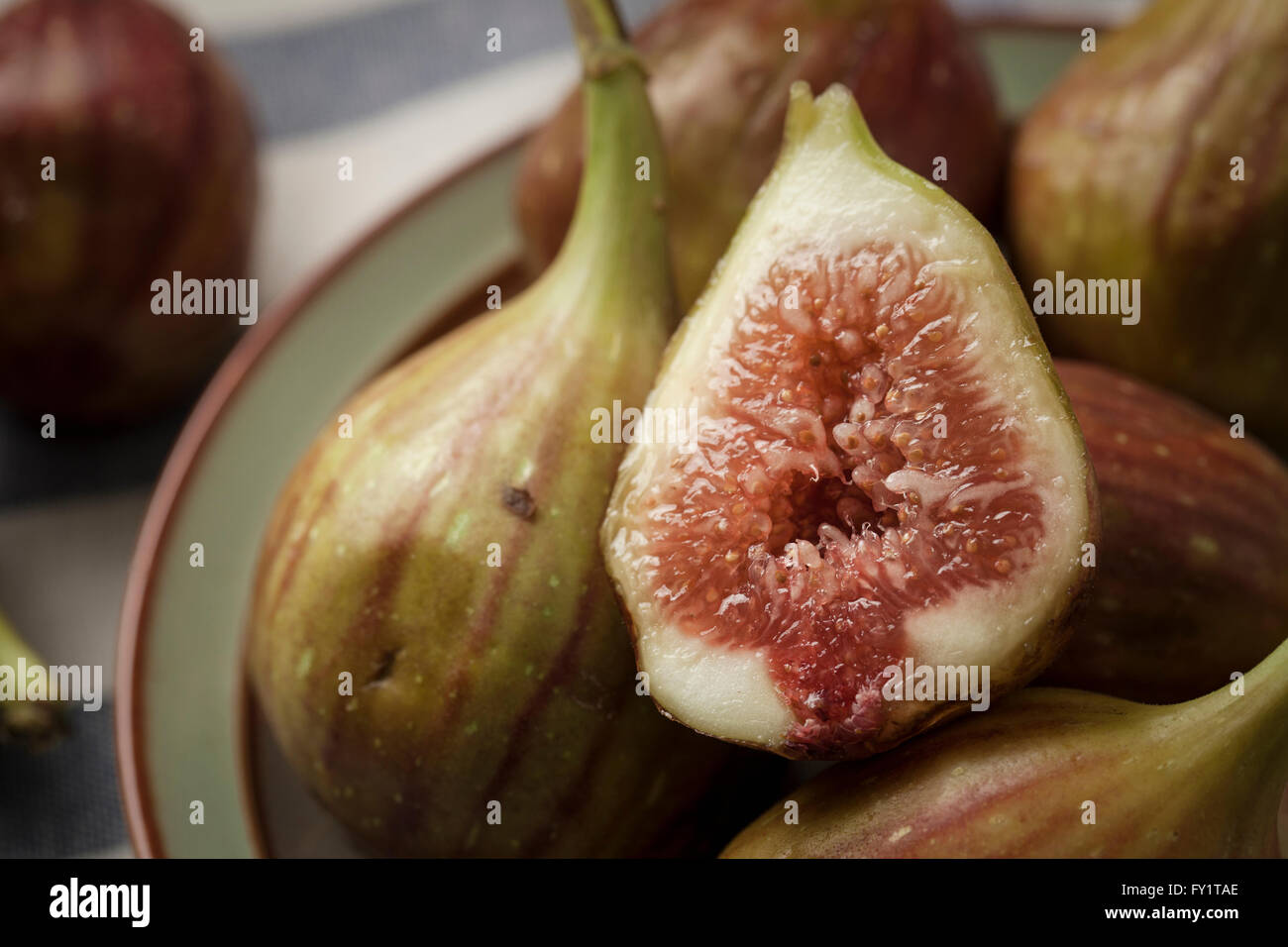 Fig cross section hi-res stock photography and images - Alamy