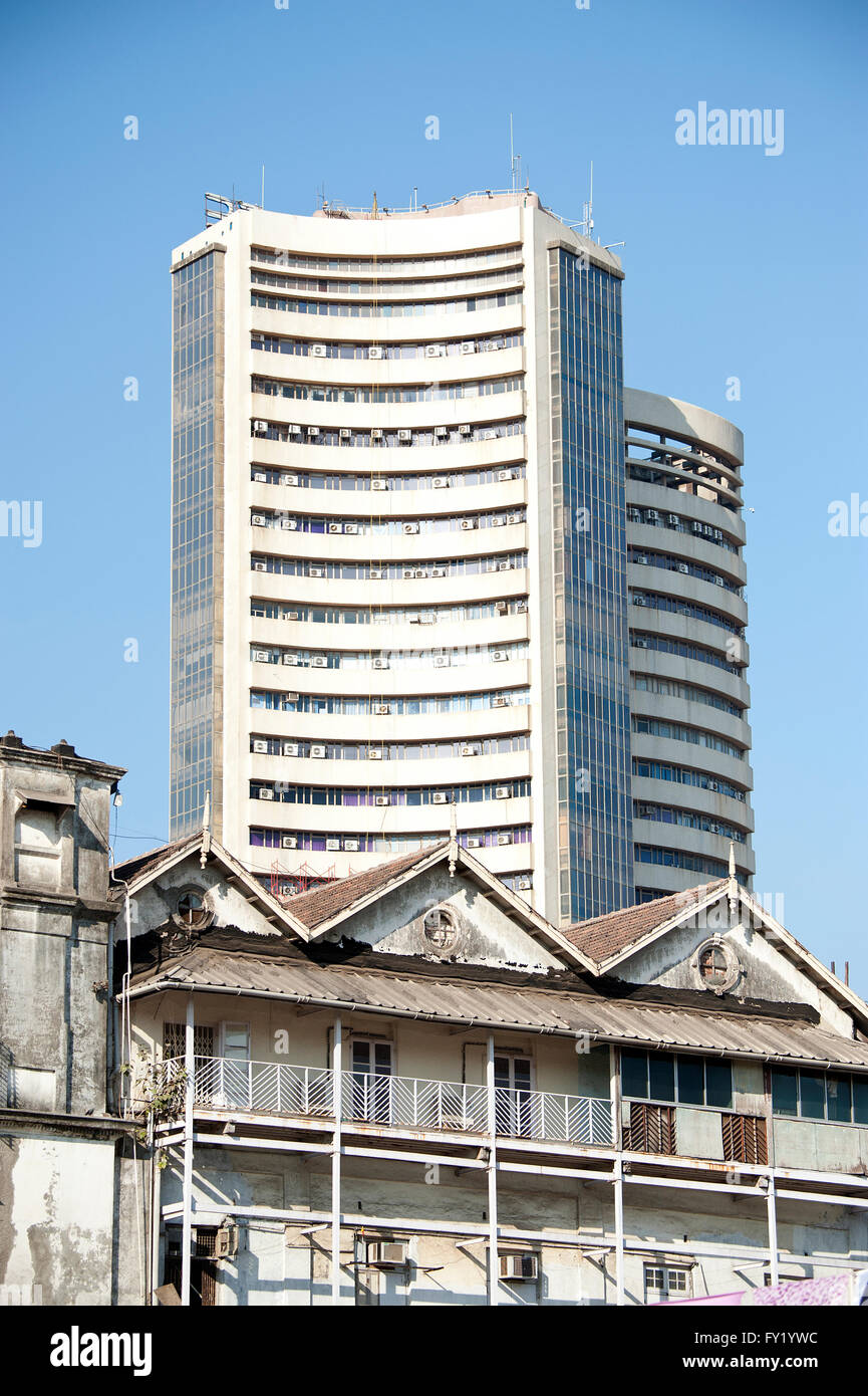 Mumbai dalal street hi-res stock photography and images - Alamy