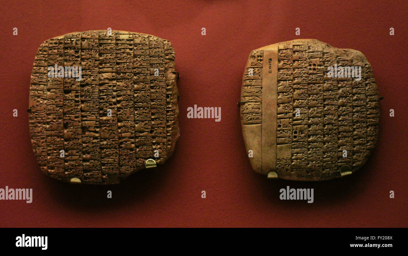 Sumerian Cuneiform Tablet Stock Photos & Sumerian Cuneiform Tablet ...