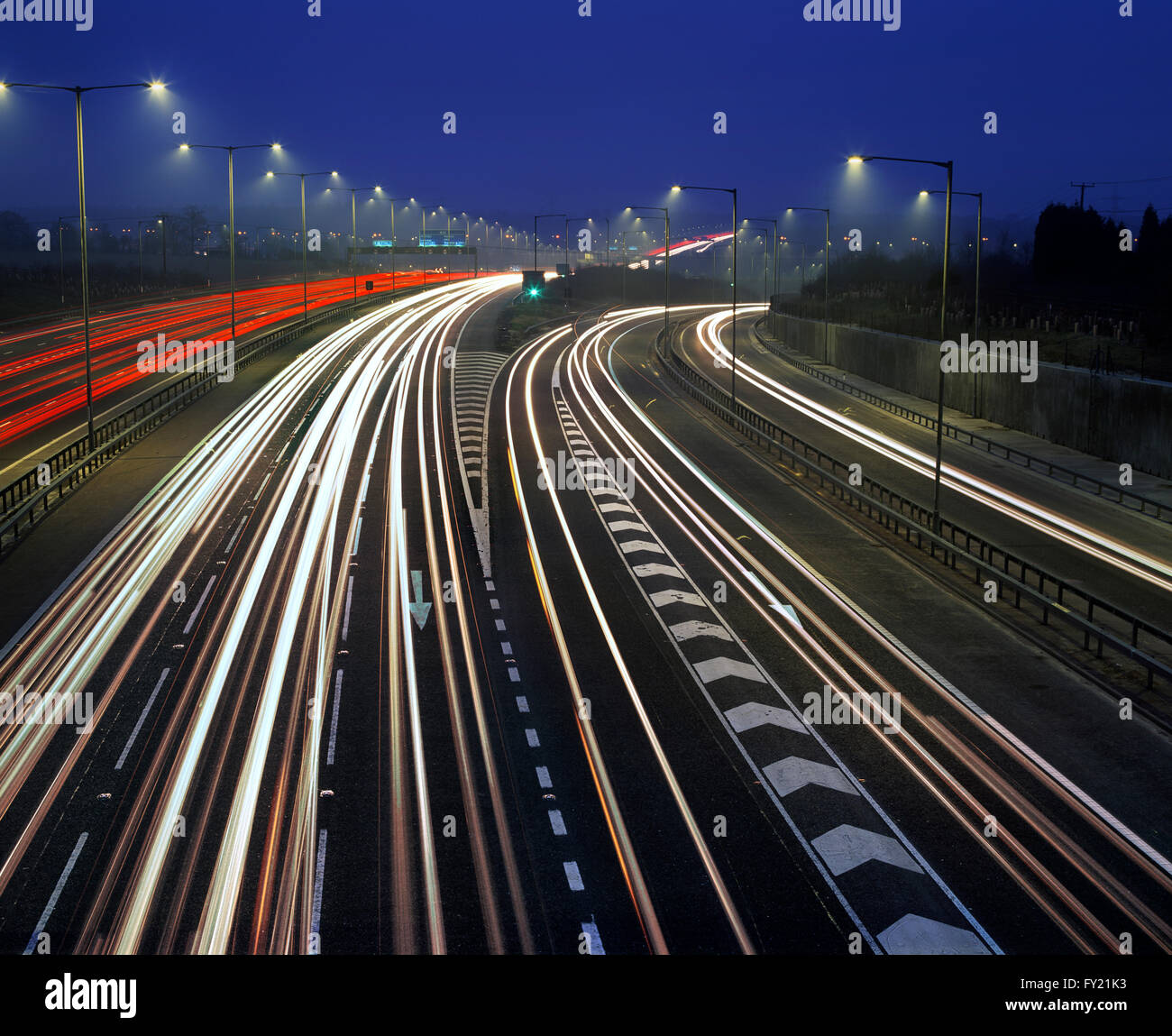 M40 motorway london hi-res stock photography and images - Alamy