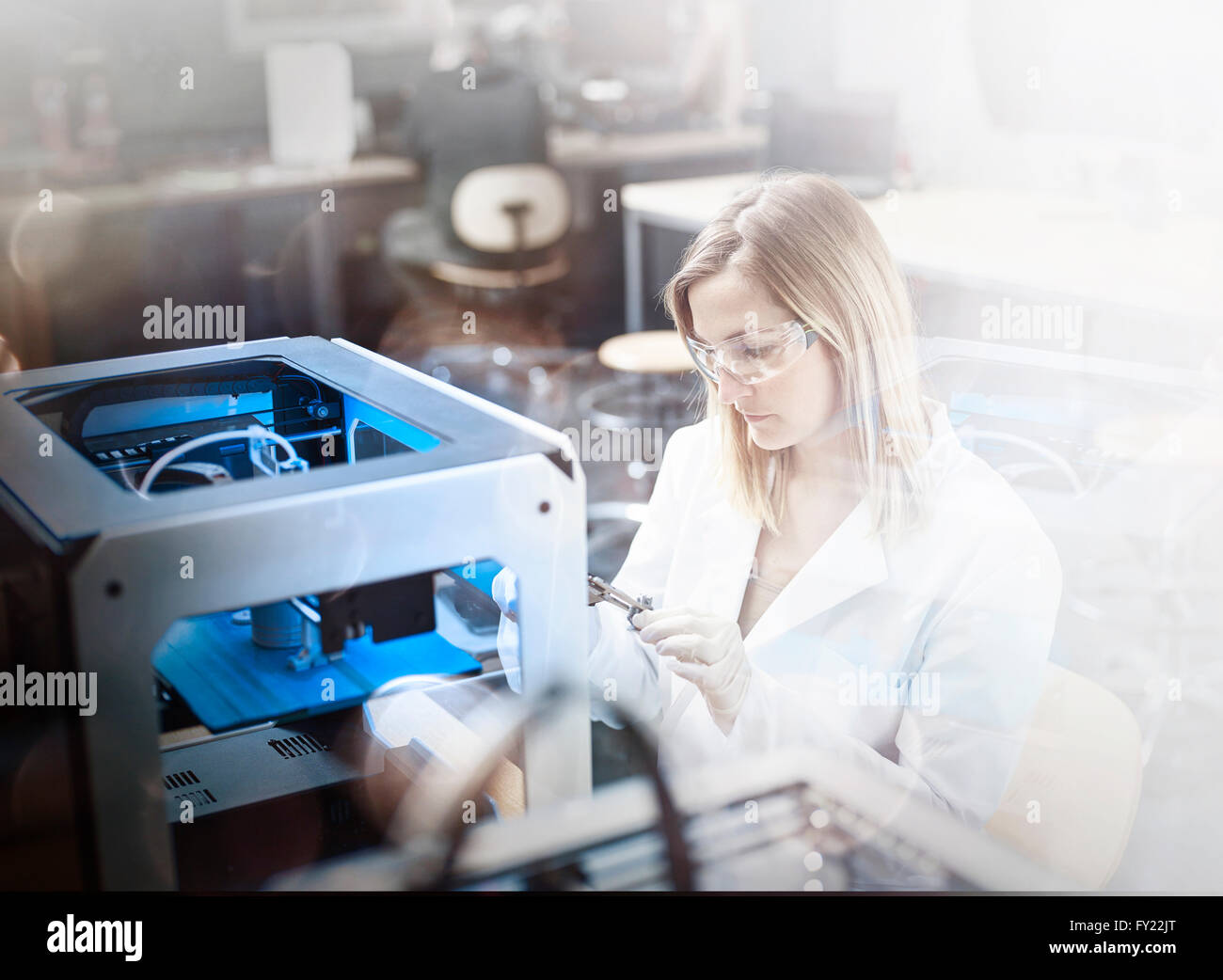 3d printing lab High Resolution Stock Photography and Images - Alamy