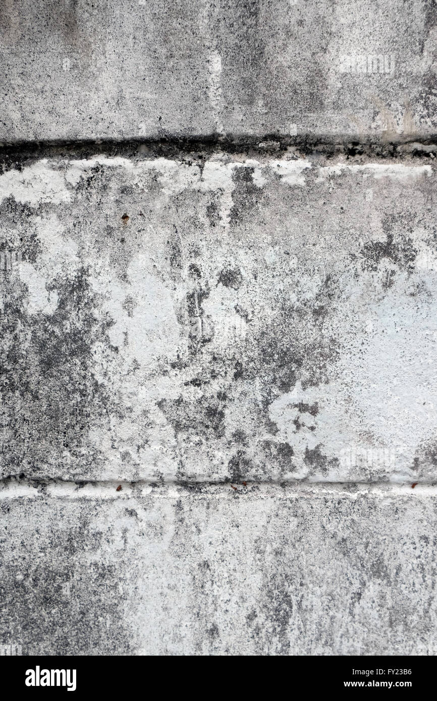 Dirty brick hi-res stock photography and images - Alamy