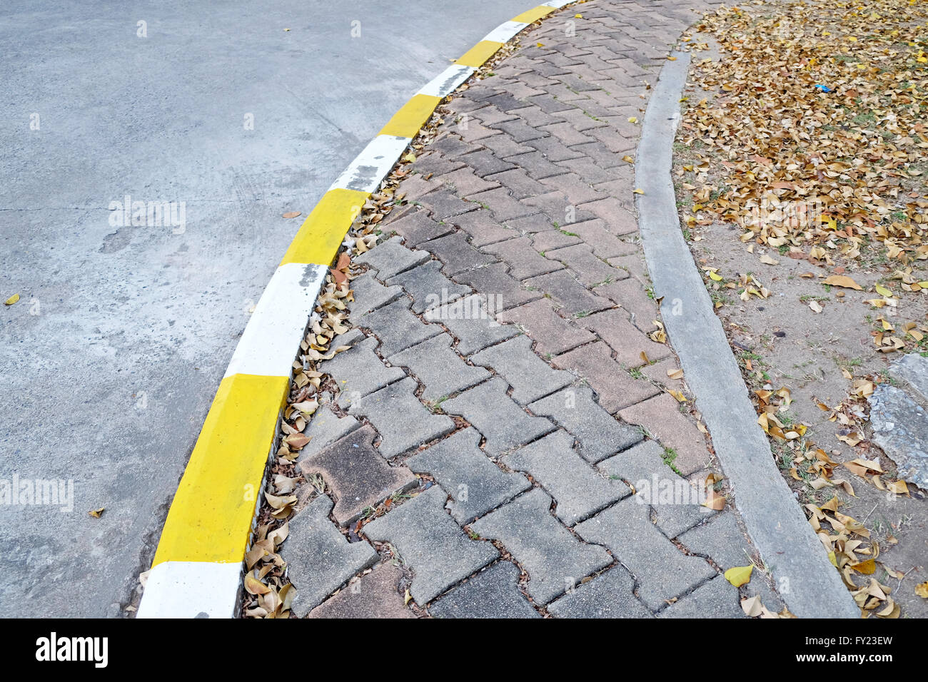 Brick Footpath Background Stock Photos & Brick Footpath Background ...