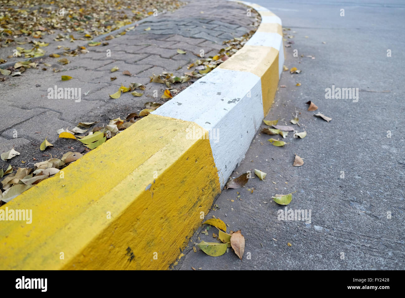 footpath pavement sidewalk with traffic sign Stock Photo - Alamy