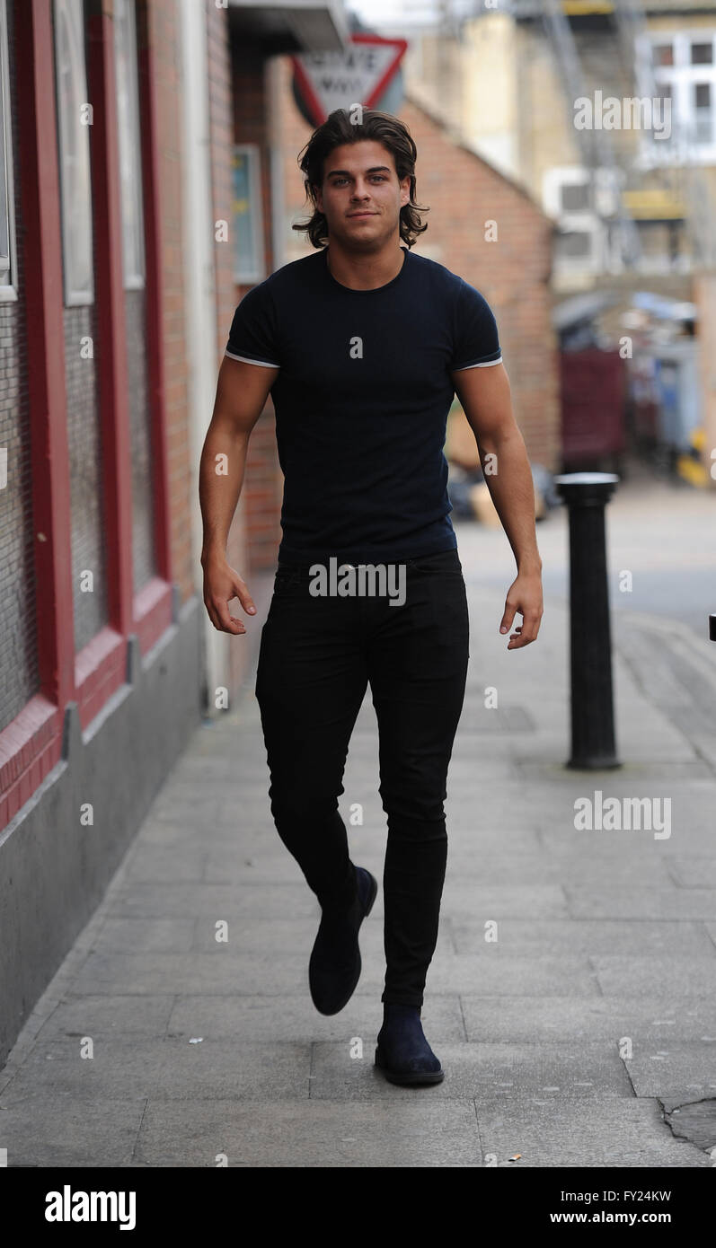 The cast of TOWIE film at Miya nightclub in Chelmsford , Essex ...