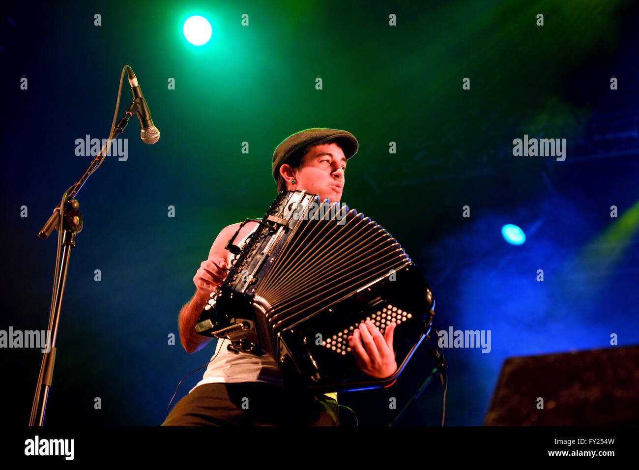 La moda concert hi-res stock photography and images - Alamy