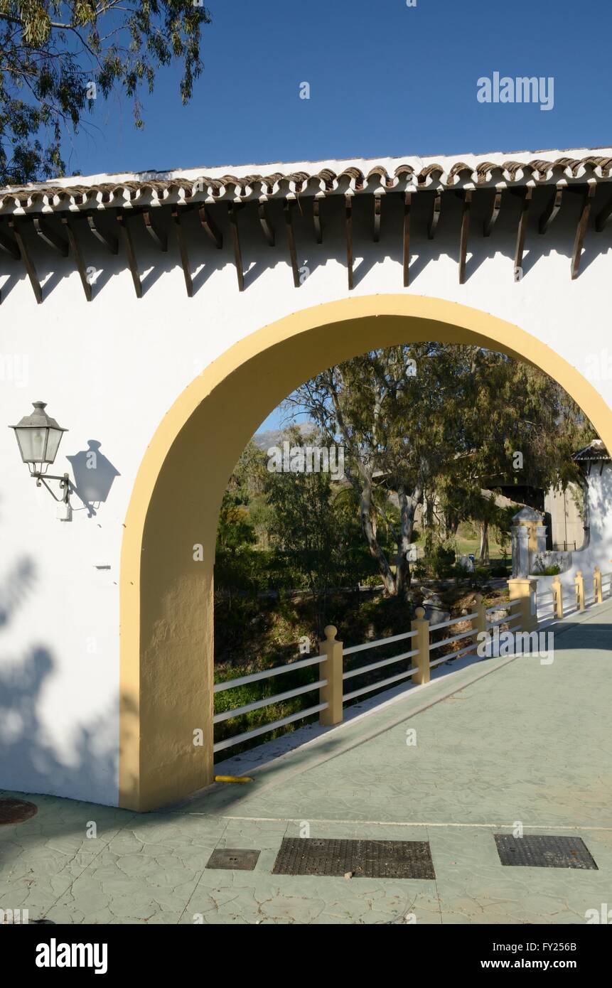 Marbella arch hi-res stock photography and images - Alamy