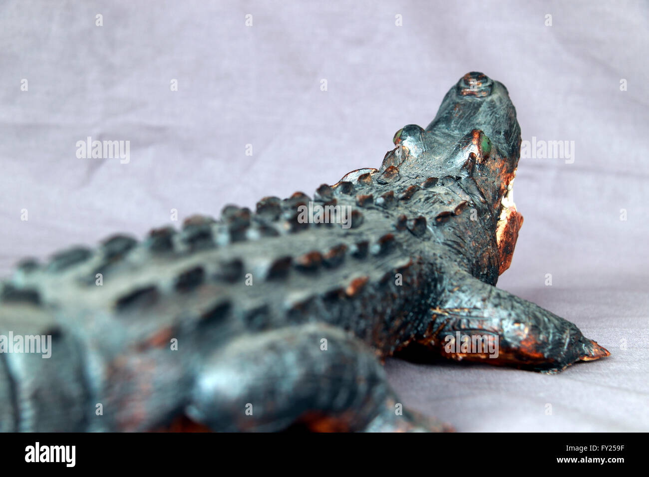 Ceramic alligator pottery sculpture Stock Photo - Alamy