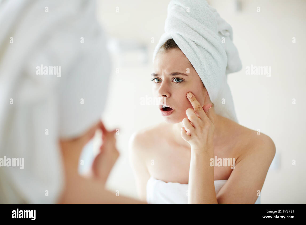 Troubled skin hi-res stock photography and images - Alamy