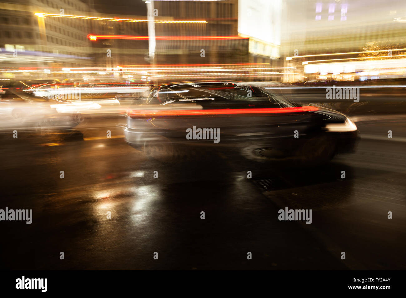 Speedy car hi-res stock photography and images - Alamy