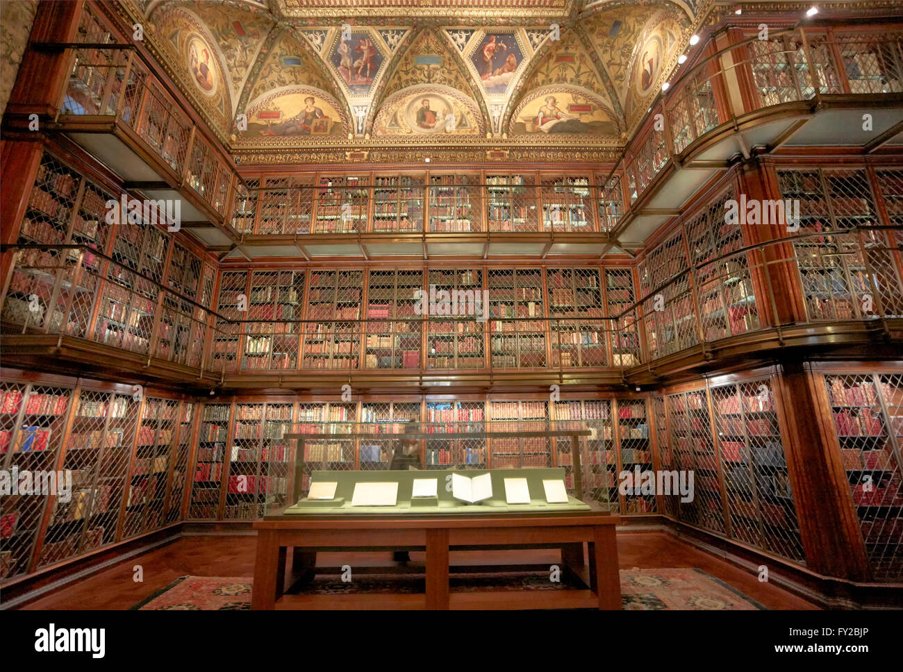 Book museum display cabinet hi-res stock photography and images - Alamy