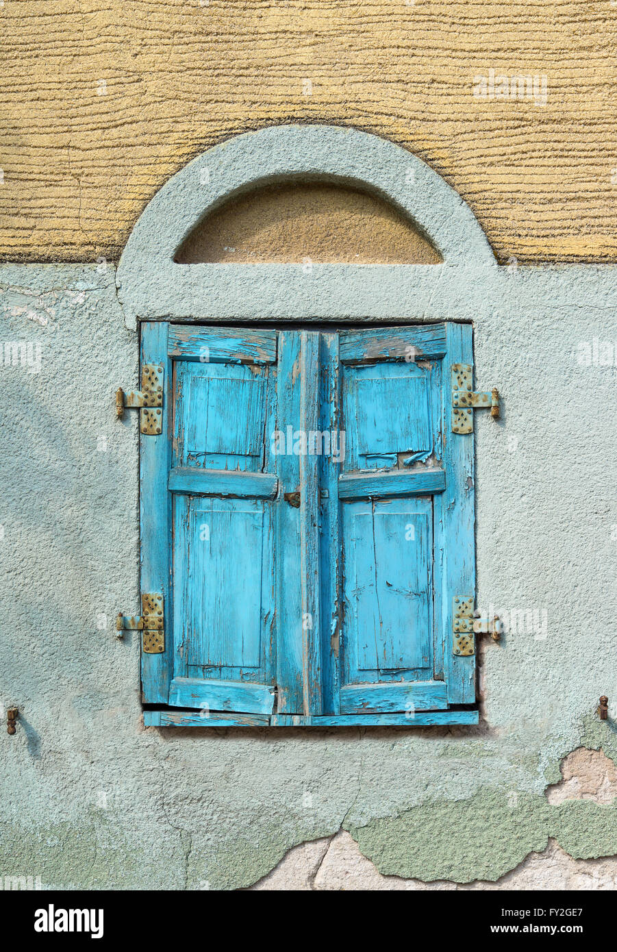 Blue window light hi-res stock photography and images - Alamy
