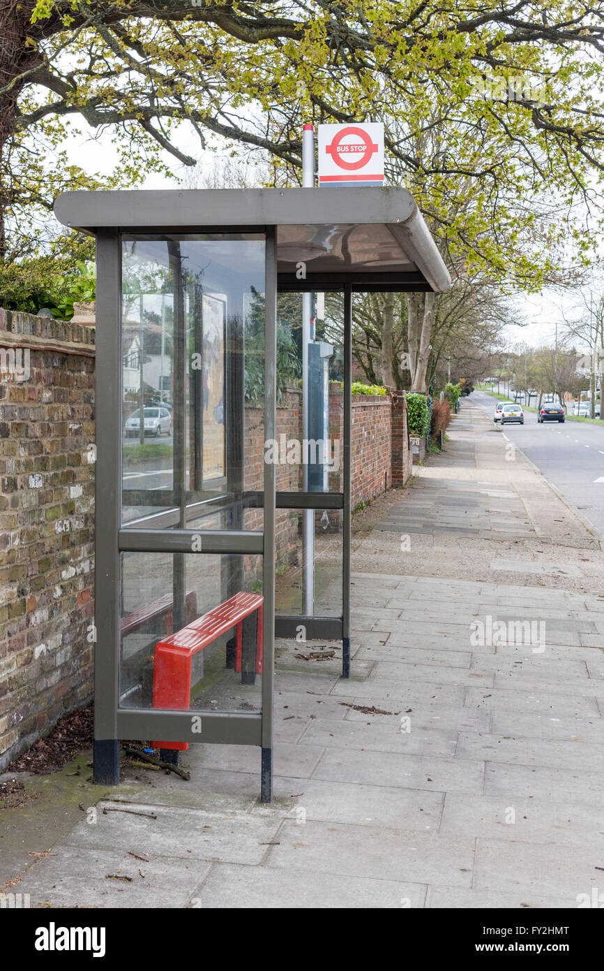 Unused bus stop hi-res stock photography and images - Alamy