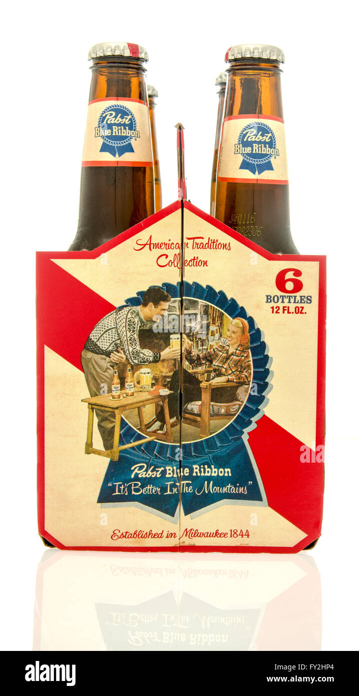Pabst blue ribbon beer hi-res stock photography and images - Alamy