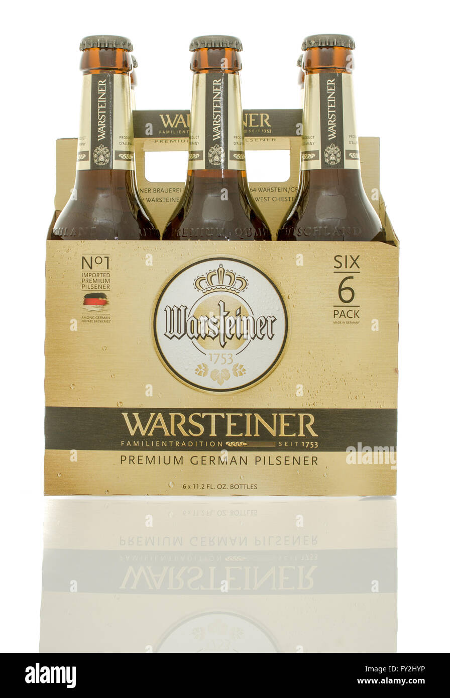Warsteiner beer hi-res stock photography and images - Alamy