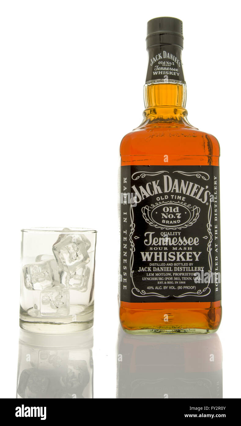 Jack daniels bottle label hi-res stock photography and images - Alamy