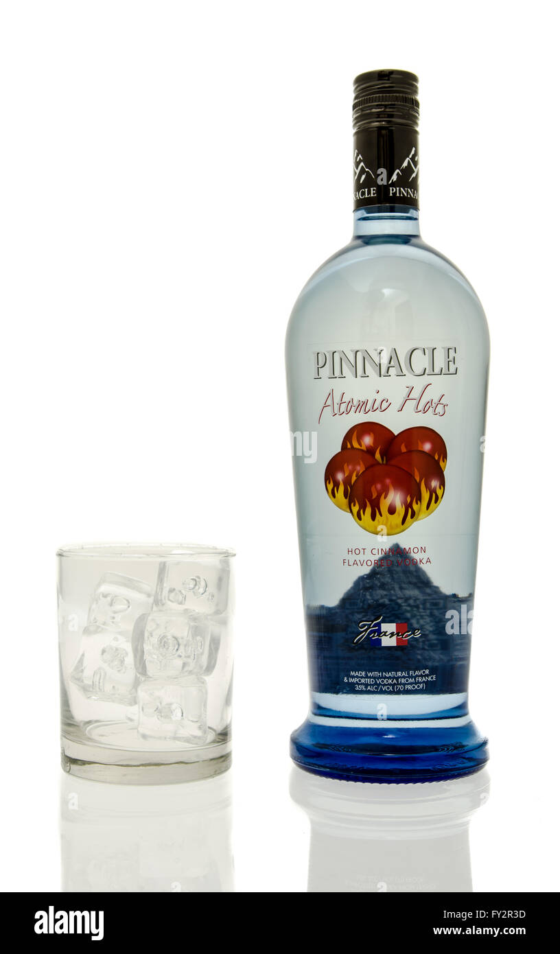 Ice pinnacle Cut Out Stock Images & Pictures - Alamy