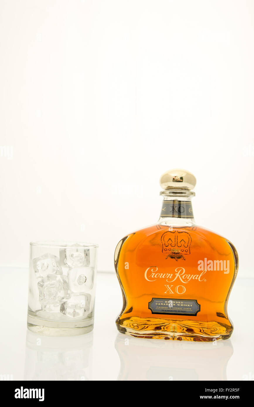 Alcohol volume hi-res stock photography and images - Alamy