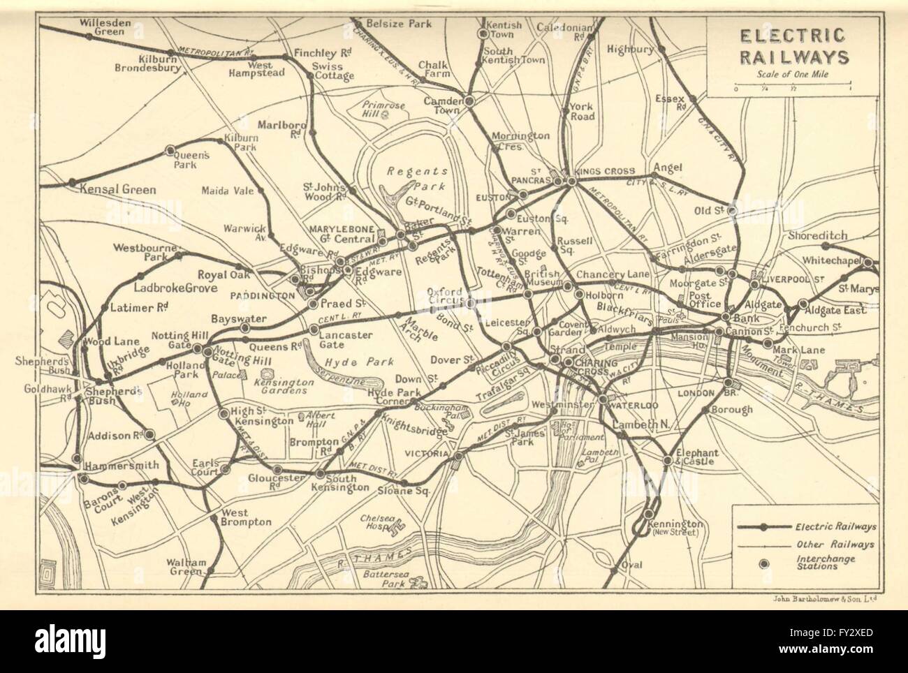 Vintage map of london, 1930 hi-res stock photography and images - Alamy