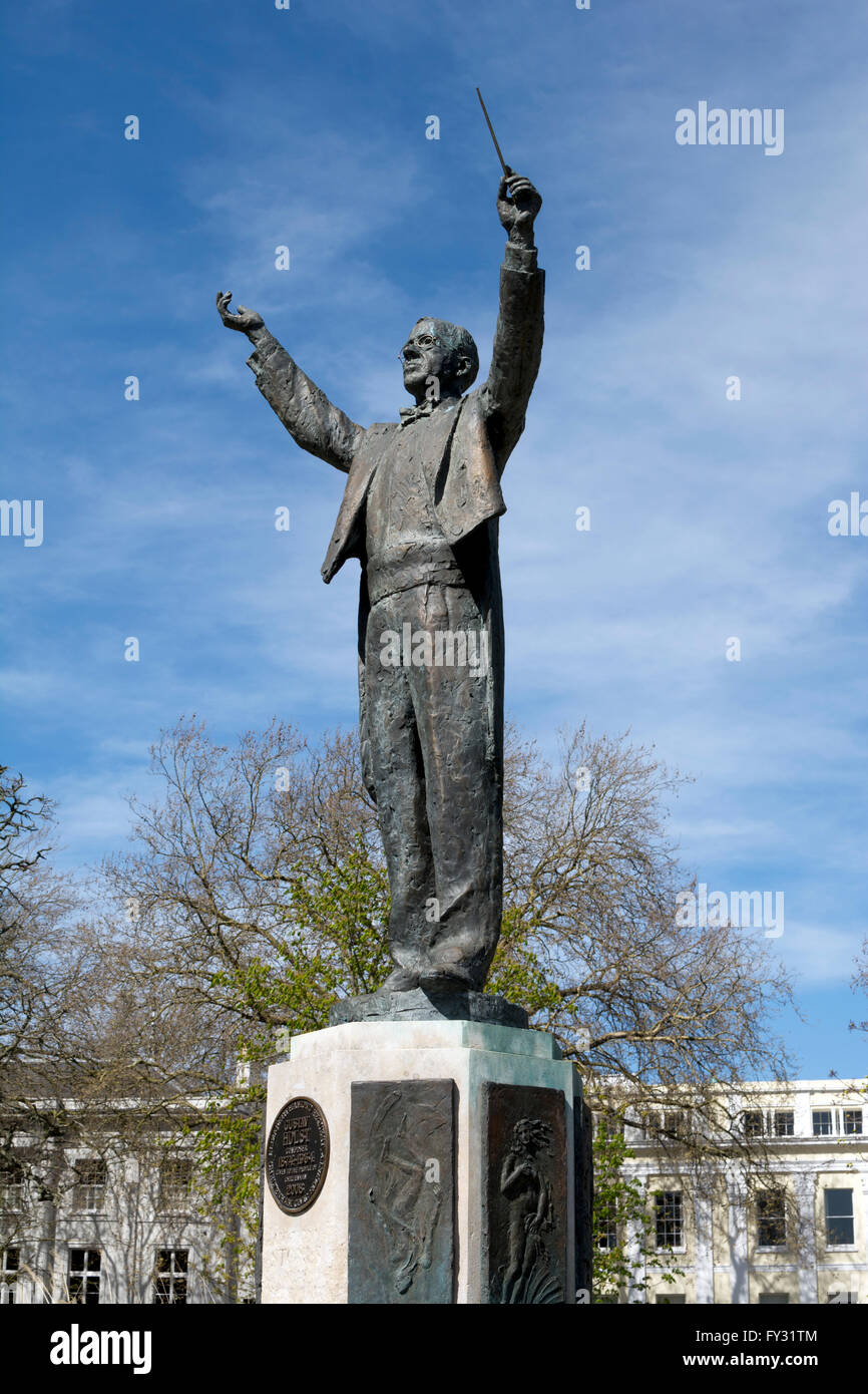 Gustav Holst Statue Cheltenham Stock Photos & Gustav Holst Statue ...