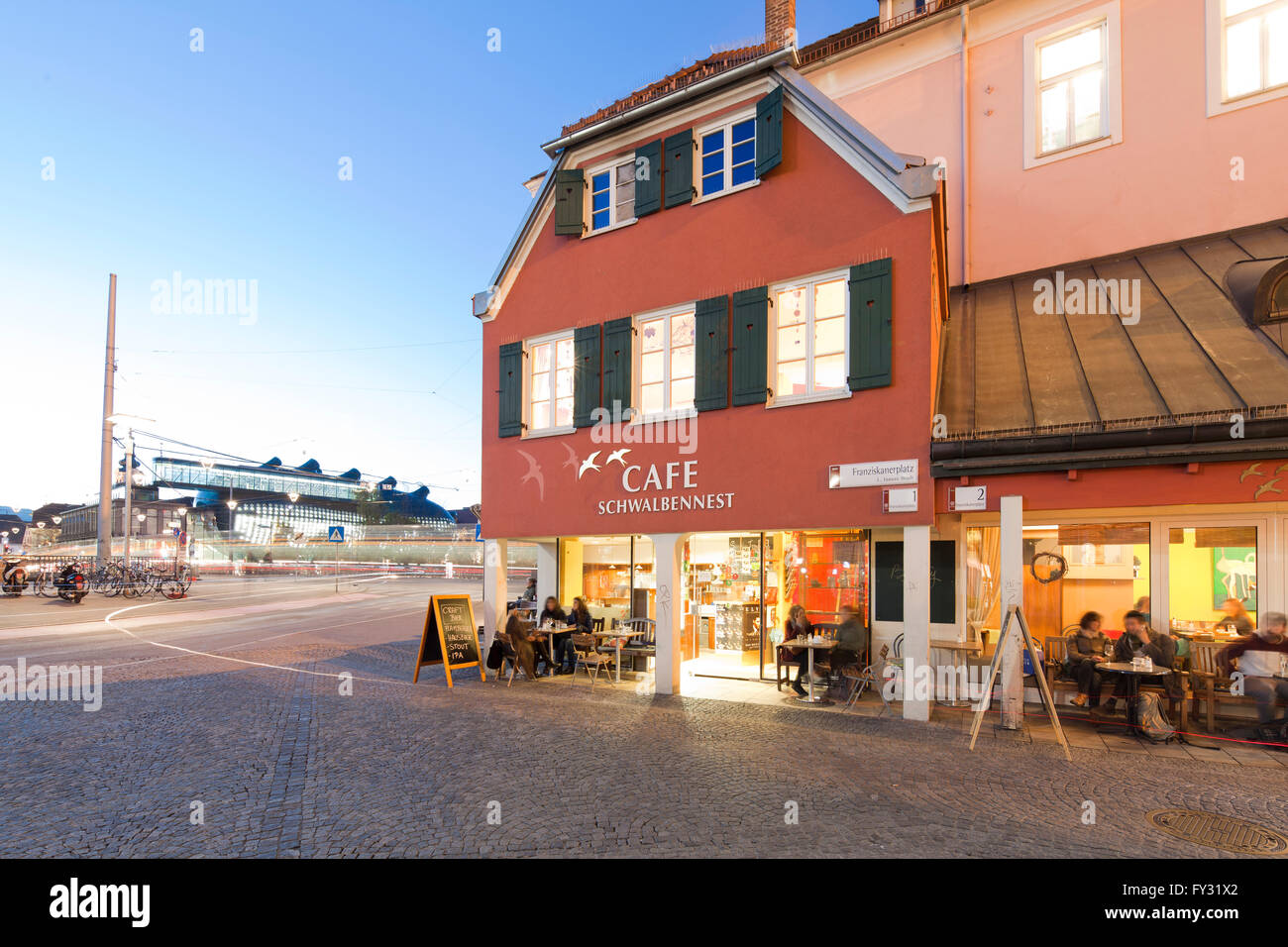 Graz kunsthaus cafe hi-res stock photography and images - Alamy